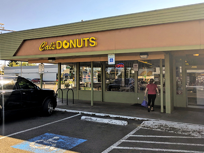 A no-frills exterior that hides donut excellence within&mdash;Cal's Donuts & Pastry proves that in Oregon, the best treats often come in the most unassuming packages.