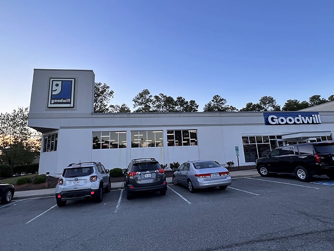 Clean lines and professional presentation prove that thrift shopping has definitely gotten a major style upgrade over the years.