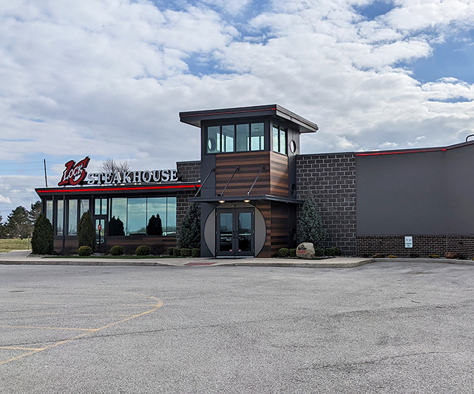 Contemporary design meets classic steakhouse excellence in this sleek Elida destination that locals absolutely adore.