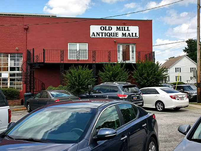 This red brick beauty has more character than a classic movie - and twice the charm.
