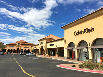 5 Enormous Outlet Malls In Arizona That Are Absolutely Worth The Drive