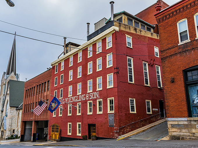 Red brick buildings line up like old friends, creating the kind of downtown that Norman Rockwell would paint.