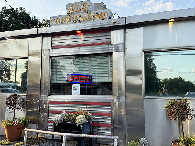 The retro charm of Route 30 Diner promises the kind of meal that requires loosening your belt afterward&mdash;and you'll do it gladly.