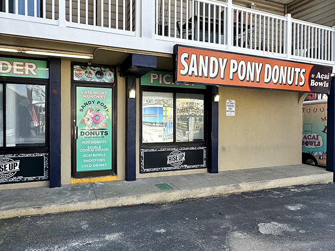 That neon "OPEN" sign might as well say "abandon all diets, ye who enter here" &ndash; and honestly, who's complaining?