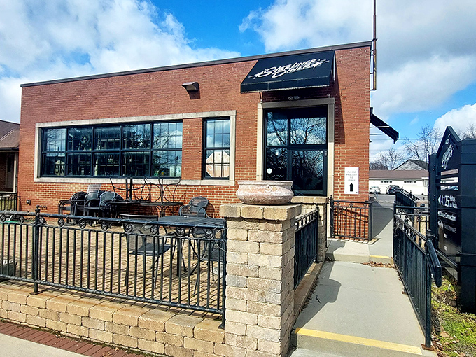 Clean lines and big windows let you peek into a world of culinary happiness.