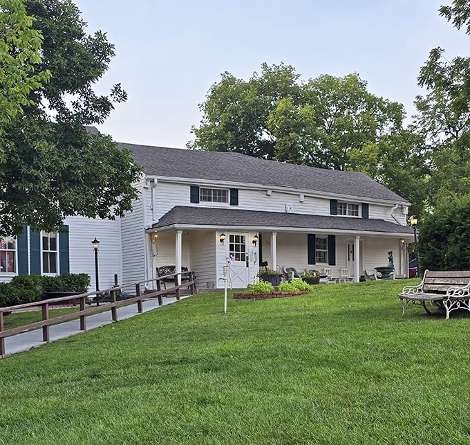 When a restaurant looks this inviting from the outside, you know the hospitality inside matches perfectly.