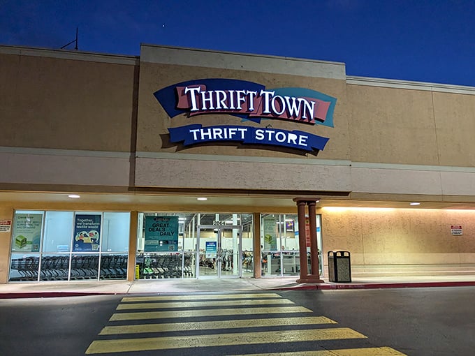 Like a department store for deal hunters, this place organizes chaos into browsable treasure zones.