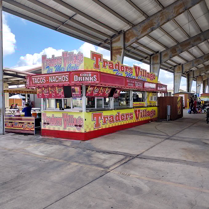 Food trucks and flea market finds make the perfect combination for feeding both body and shopping soul.