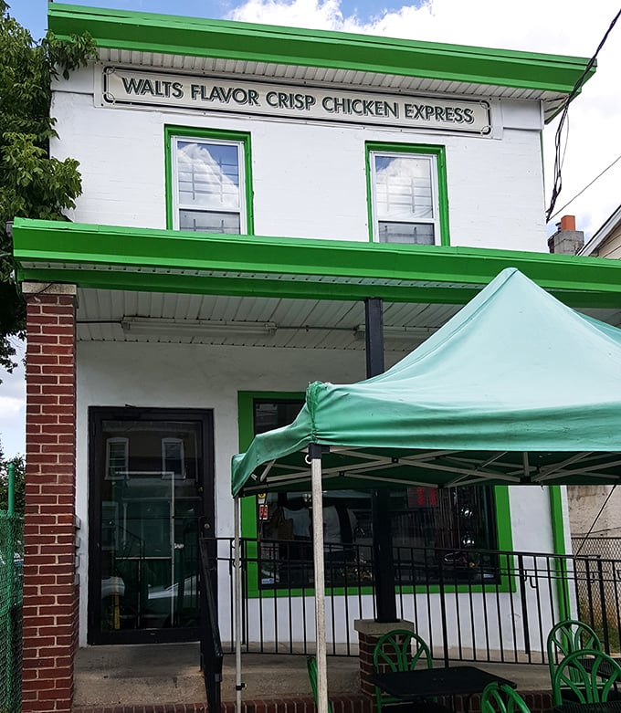 Sometimes the most unassuming buildings house the most extraordinary flavors waiting to be discovered inside.