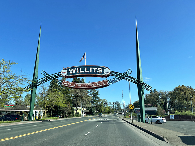 Willits living offers mountain views that stretch beyond your wildest vacation dreams and Instagram posts.