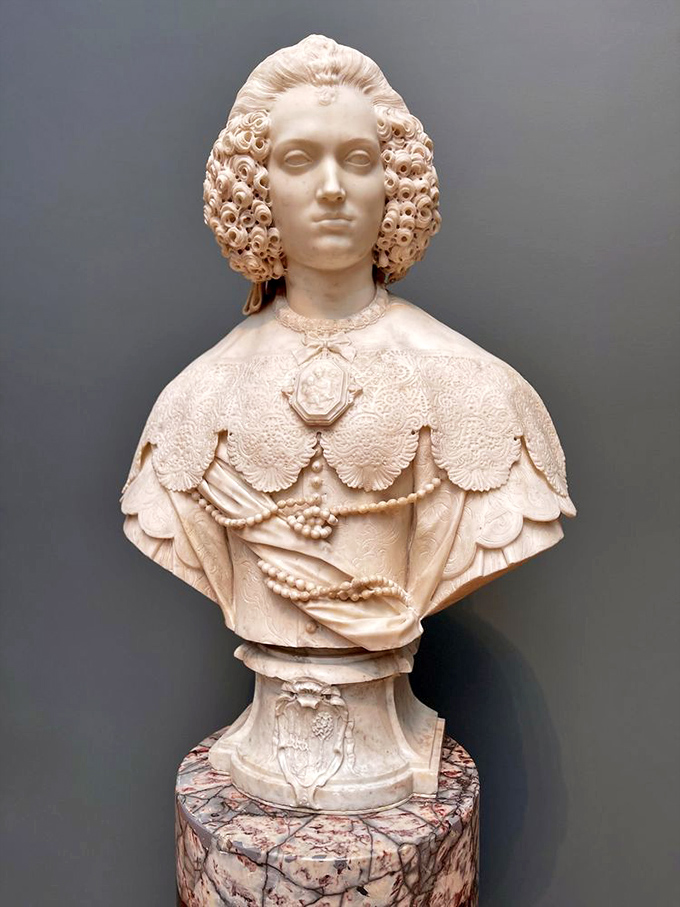 This 17th-century marble bust of Maria Cerri Capranica proves that incredible hair days have been turning heads for centuries.