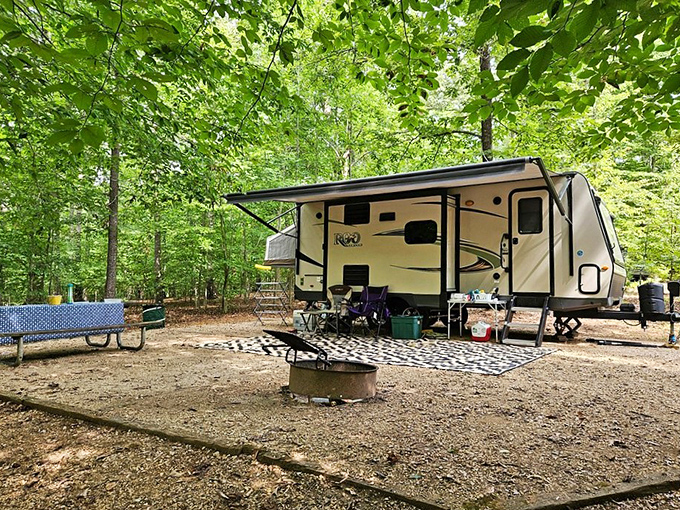 Glamping goes next-level with this woodland retreat. When "roughing it" includes a real mattress and your own outdoor living room.