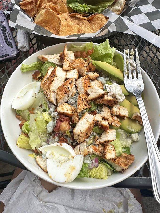 When salads look this good, even dedicated carnivores might consider switching teams. Fresh, colorful, and protein-packed &ndash; this is what adulting should taste like.
