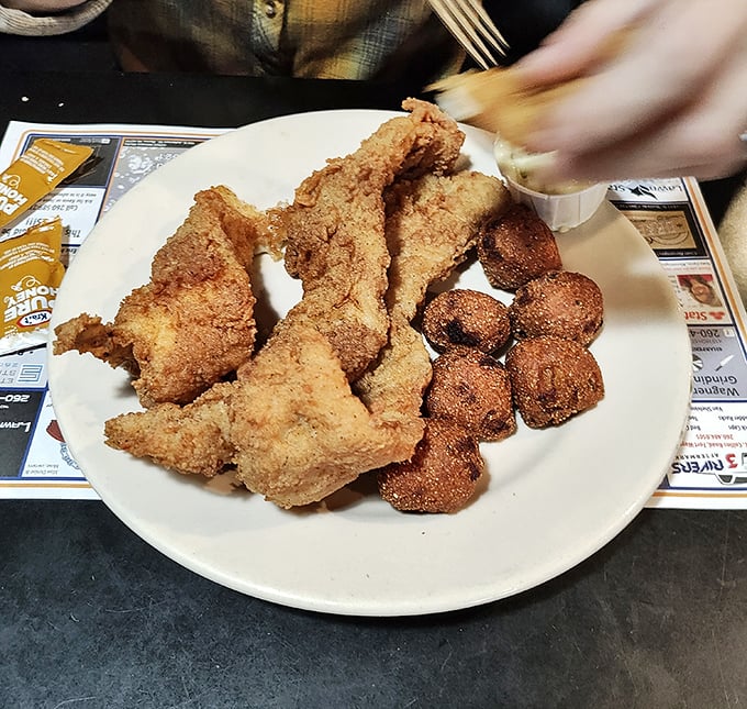 These hush puppies paired with perfectly fried fish create the kind of harmony that makes you believe in true love again.