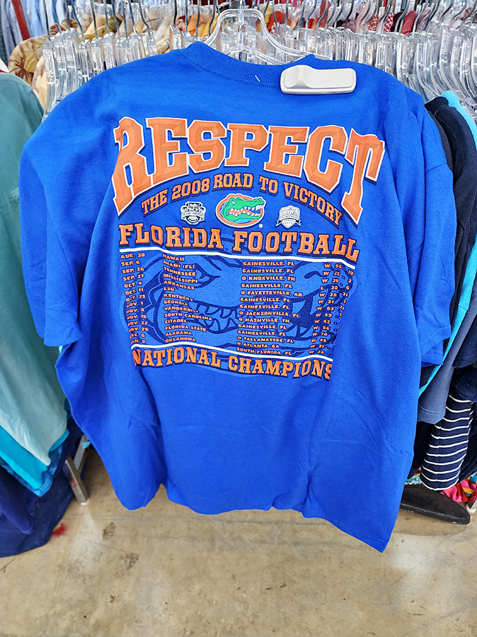 Gator glory immortalized in cotton! This 2008 championship Florida Football t-shirt lets you wear your team pride without the current season ticket prices.