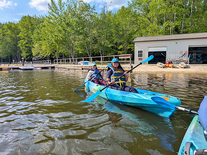 Paddle power in action! The ultimate upper body workout with scenery so gorgeous you'll forget you're exercising. Nature's gym membership.