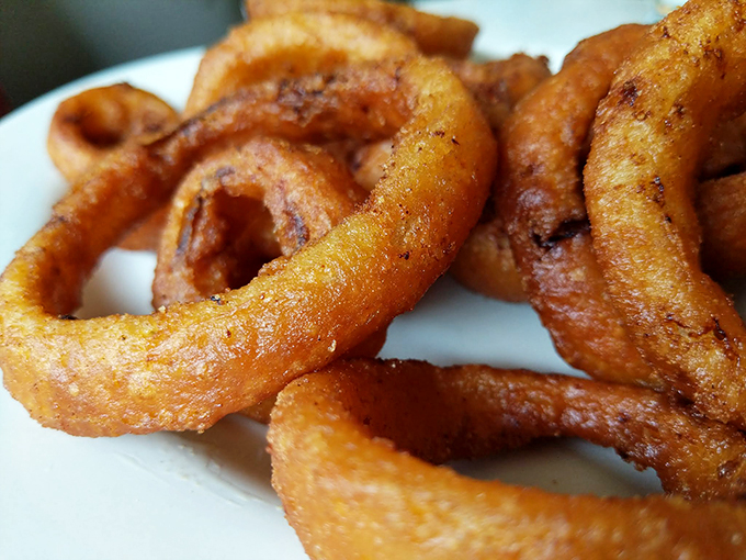 Onion rings with the perfect crunch-to-softness ratio&mdash;the kind that make you wonder why you ever waste calories on mediocre versions elsewhere.