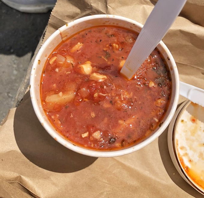 Manhattan-style chowder that proves tomatoes and clams can create beautiful harmony together beautifully.