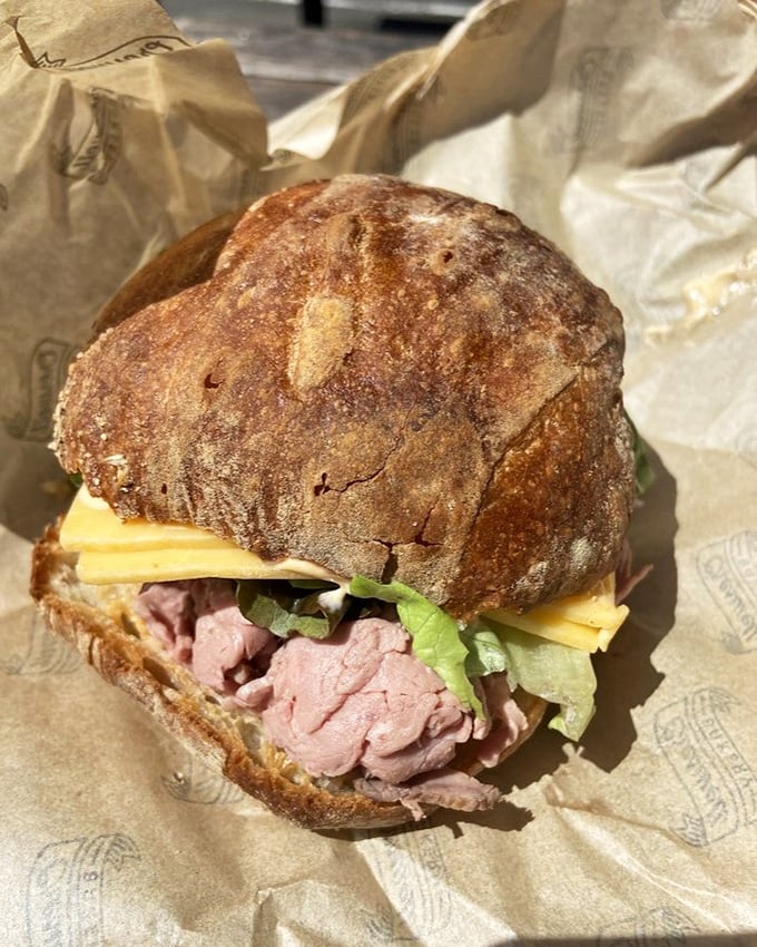 A roast beef sandwich that puts deli counters everywhere on notice. The bread alone deserves its own fan club.