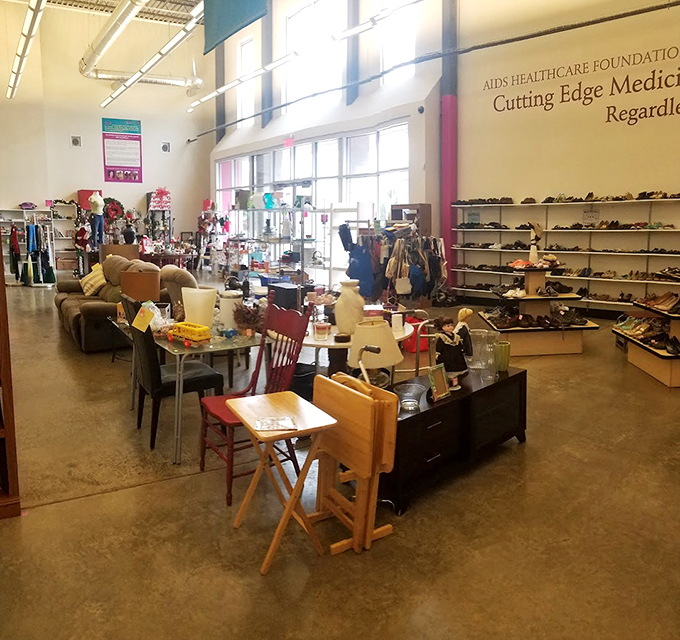 Where shoes and furniture coexist in perfect harmony. This eclectic corner showcases the unexpected combinations that make thrift shopping an adventure worth taking.