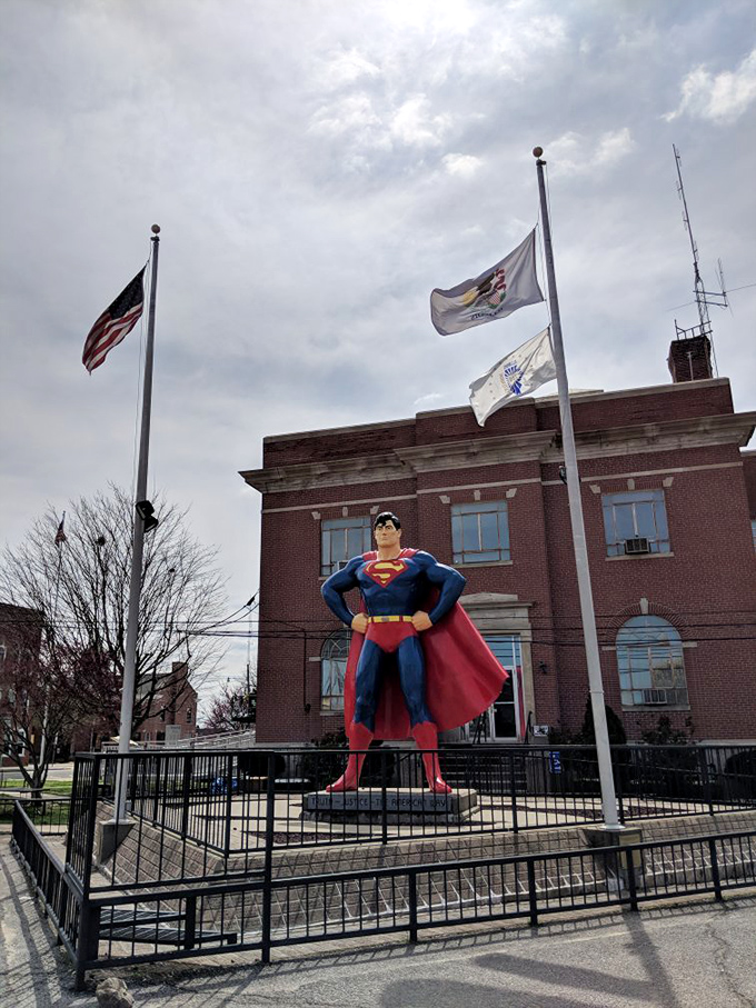 The statue's stern profile suggests he's keeping a watchful eye on Metropolis&mdash;or possibly eyeing that ice cream shop across the street.