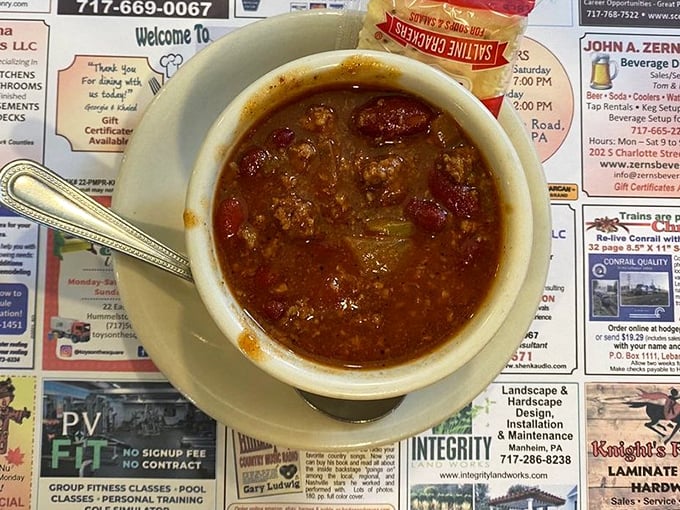 A steaming bowl of homestyle chili that would make your grandmother nod in approval&mdash;hearty, rich, and served with crackers.