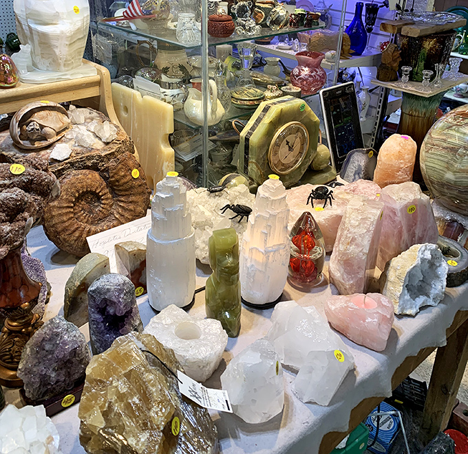 Nature's jewelry box! These crystals and minerals showcase Earth's artistic side, formed over millennia for your mantelpiece.