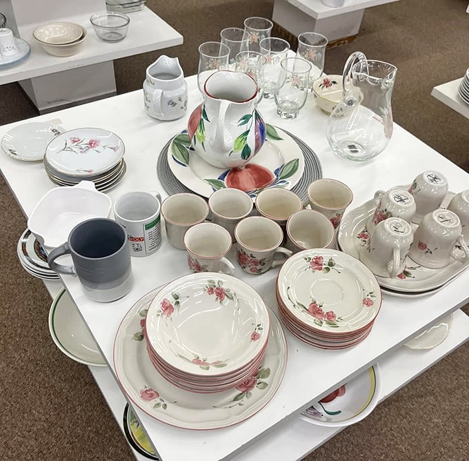 Floral dinnerware sets that could have graced your grandmother's table now await new family gatherings and celebrations.