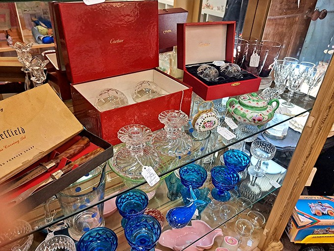 From Cartier boxes to cobalt blue glassware, the curated collection spans from everyday elegance to special occasion splendor. Dinner parties will never be the same.