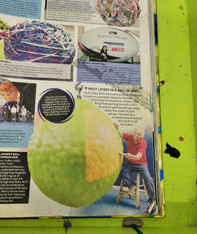 A colorful accounting of global visitors and paint preferences. Blue leads the pack&mdash;apparently the world agrees it's the most satisfying color to slather on.