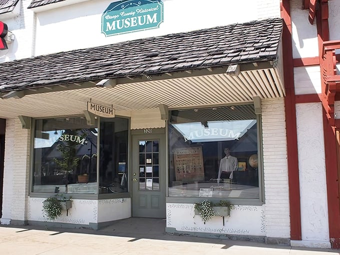 The Otsego County Historical Museum: where Alpine charm meets small-town storytelling. History never looked so quaint!