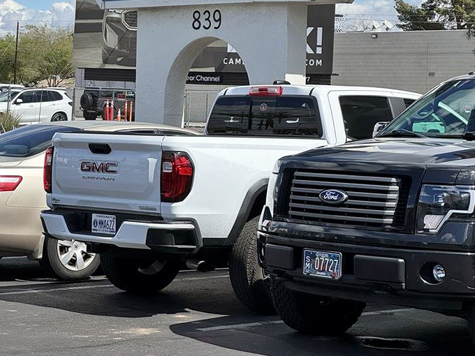 Even the parking lot has character! The arched entrance at 839 marks the gateway to your next great find.