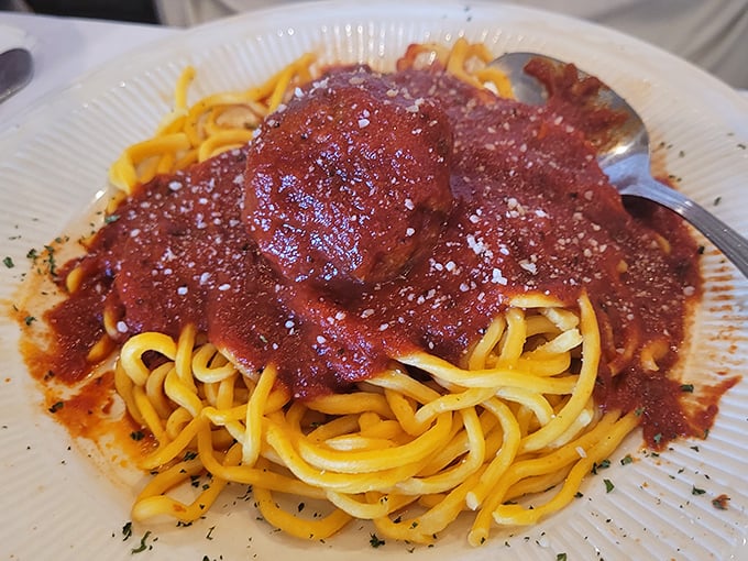Spaghetti and meatballs &ndash; the Frank Sinatra of pasta dishes. Classic, timeless, and still capable of making you swoon after all these years.