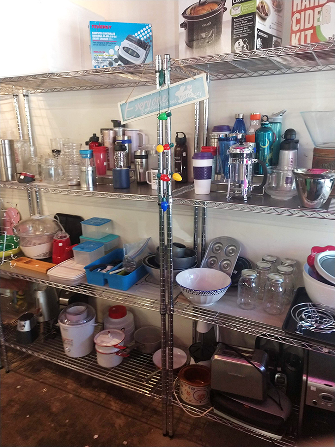 The glassware section: where your imaginary dinner party for twelve suddenly becomes possible. From everyday tumblers to champagne flutes for celebrations.