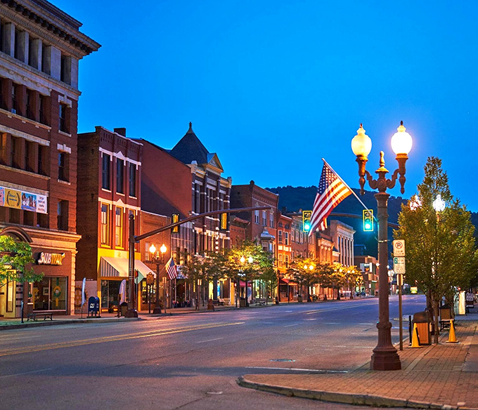 Franklin's blends old-world craftsmanship with new-world practicality in every carefully preserved brick building.