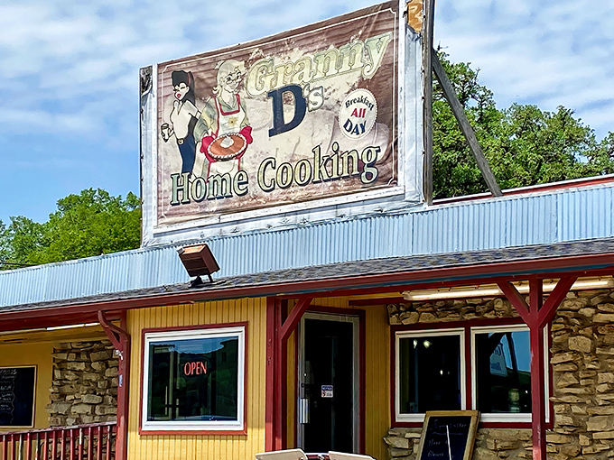 Granny D's playful cartoon sign suggests comfort food with a generous helping of personality.