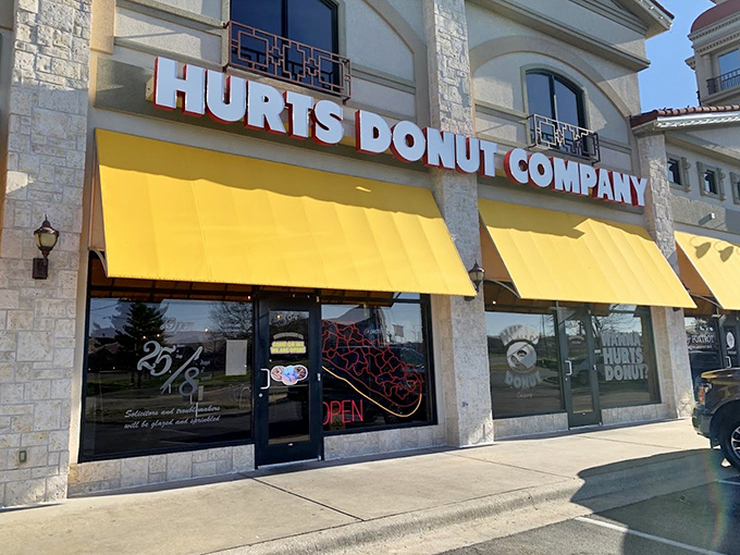 Hurts Donut's bright stone fa&ccedil;ade and yellow awnings stand out like a sugary oasis in Springfield.