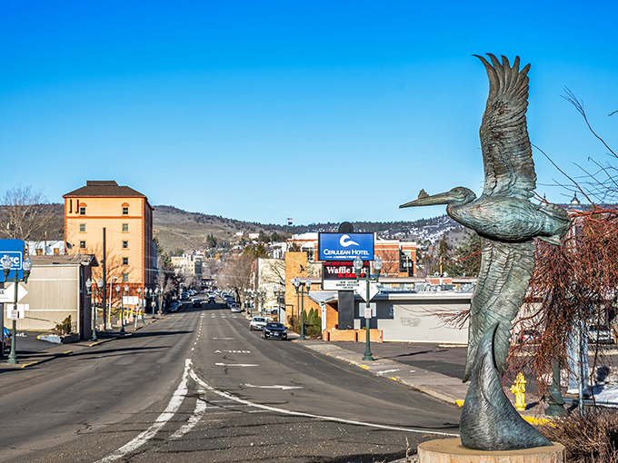 Klamath Falls spreads across the high desert like a comfortable quilt on grandmother's spare bed.