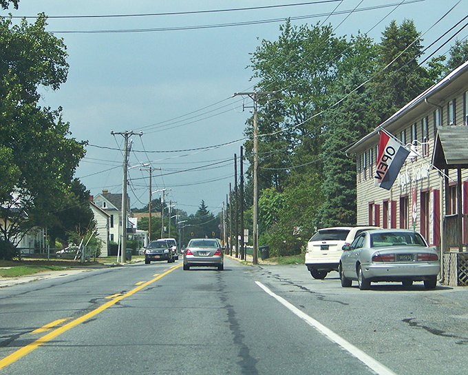 Magnolia's town center circle creates the perfect setting for community gatherings and friendly conversations.