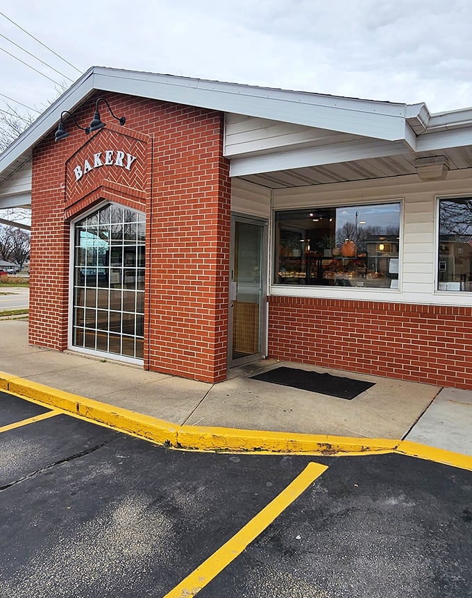 Manderfield's unassuming exterior keeps Menasha's sweetest secret hiding in plain sight.