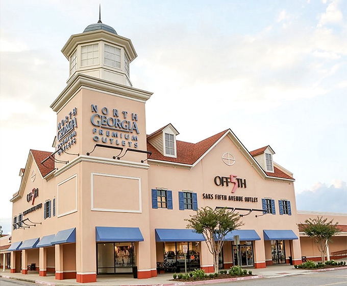 Mountain charm meets designer deals in this picturesque village nestled in North Georgia's rolling hills.