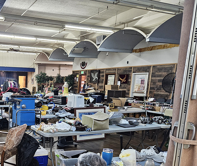 North Portland Flea Market transforms parking lots into treasure hunting grounds where patience pays off in unexpected finds.