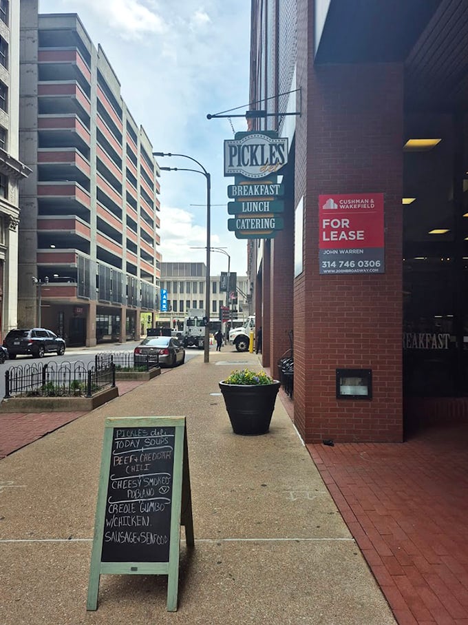Urban sophistication meets comfort food in this downtown haven where business deals happen over great sandwiches.