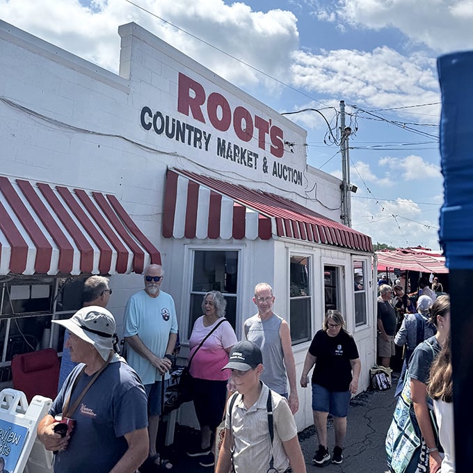 Warehouse-style shopping meets small-town charm in this massive indoor treasure hunting destination spot.