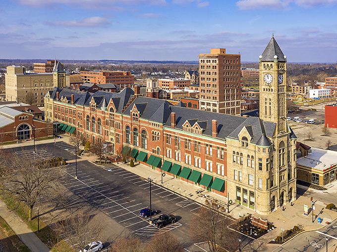 Springfield's historic buildings stand tall against blue skies. Where your retirement dollars can reach just as high.