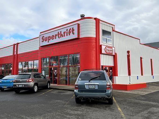 Those department-style signs make browsing as organized as a well-planned dinner party - everything has its perfect place.