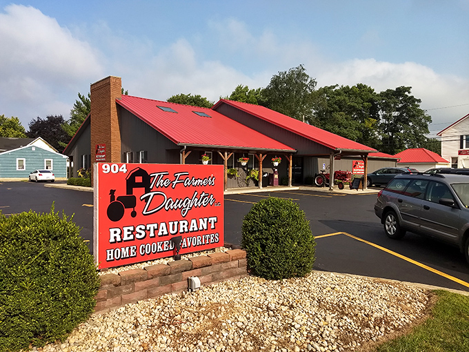 The Farmer's Daughter's red roof and vintage tractor set the perfect country scene. Farm-to-table before it was trendy!