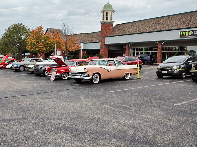 When shopping centers look this inviting from the parking lot, great discoveries surely wait inside.