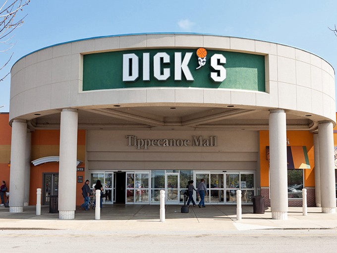 The distinctive round entrance to Tippecanoe Mall makes a grand first impression. Dick's Sporting Goods anchors this Lafayette shopping institution!