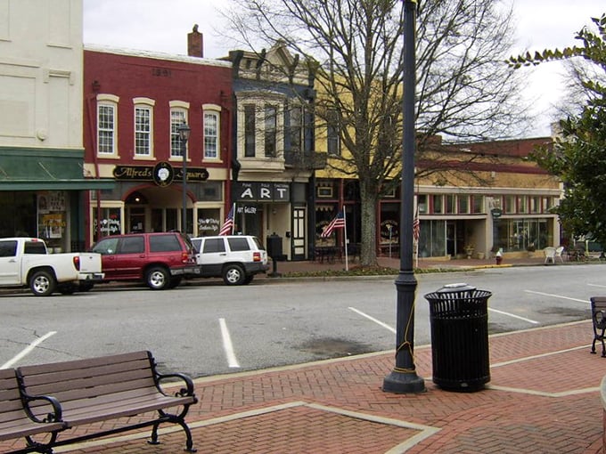 Washington's historic charm runs deeper than most towns' entire foundations, and it absolutely shows here.